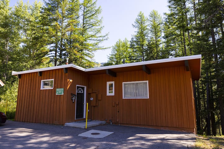 Quiet Condo Near Slopes - Montana