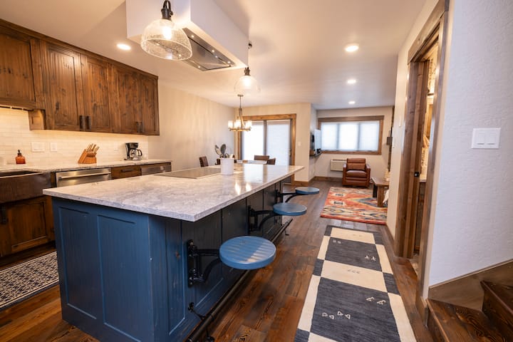 Sherpa 7 - 2 Br Condo - 冰川國家公園