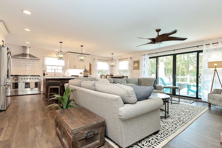 Lake Geneva, Great For Larger Parties. Walk To Twn - Lake Geneva, WI