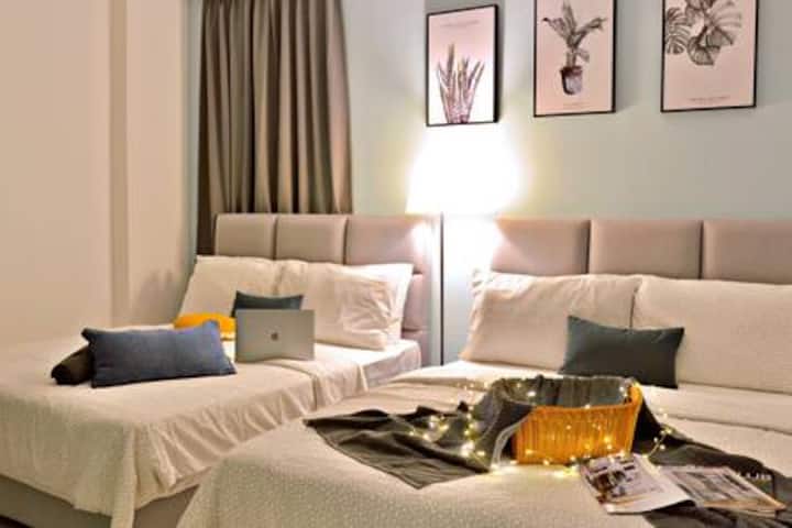 Morning Tiffany / Opposite Imago  / Kk City Center - Kota Kinabalu