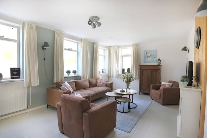 Grijpskerkseweg 3 Voorhuis - Oostkapelle
