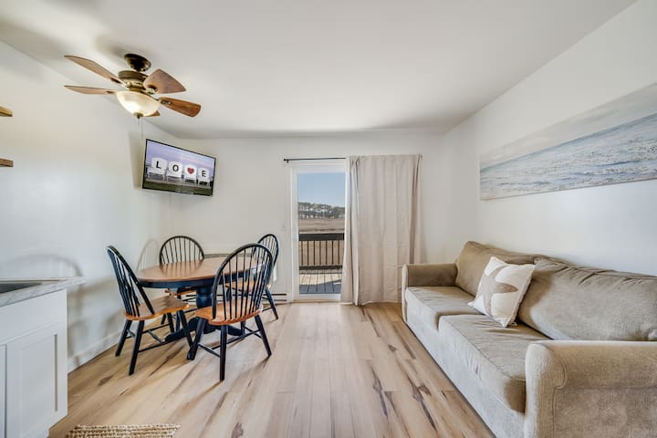 Assateague Inn 102 By Seaside Vacations & Sales - Chincoteague, VA