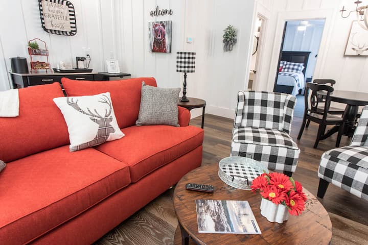 Inn At Mill Creek Suite 2 - Black Bear - Highlands, NC