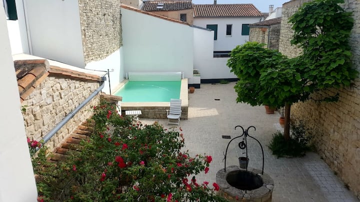 Maison Au Calme Avec Cour Ensoleillée Et Piscine - Sainte-Marie-de-Ré