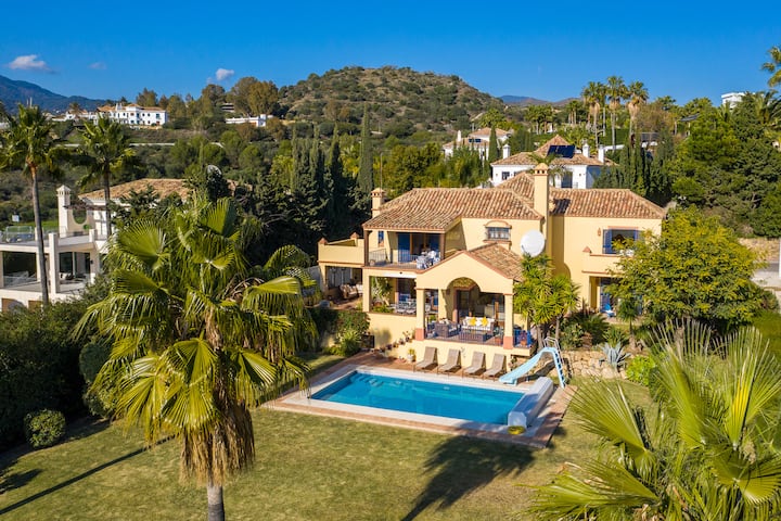 Villa Los Naranjos - Frontline Golf Views! - Marbella