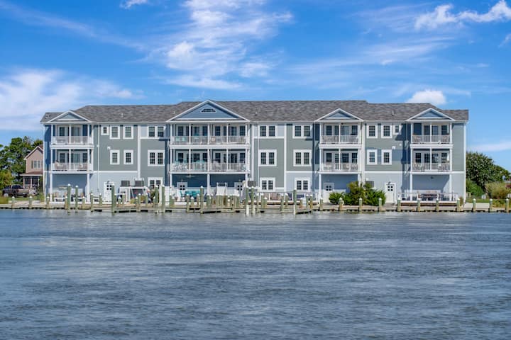 Captain's Rest By Seaside Vacations & Sales - Chincoteague, VA