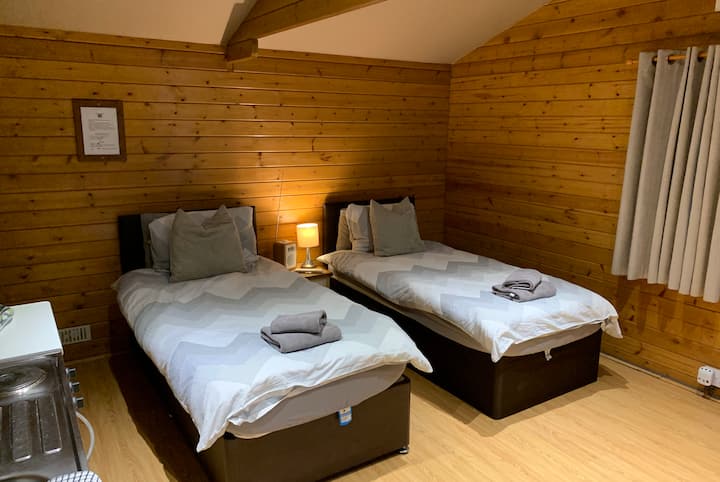 Southernwood - Garden Lodge 2 - Didcot