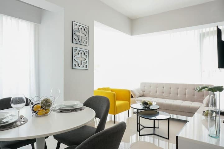 Modern 1br-wifi-ac-view-gym-bluemall |Yellowkey - Santo Domingo