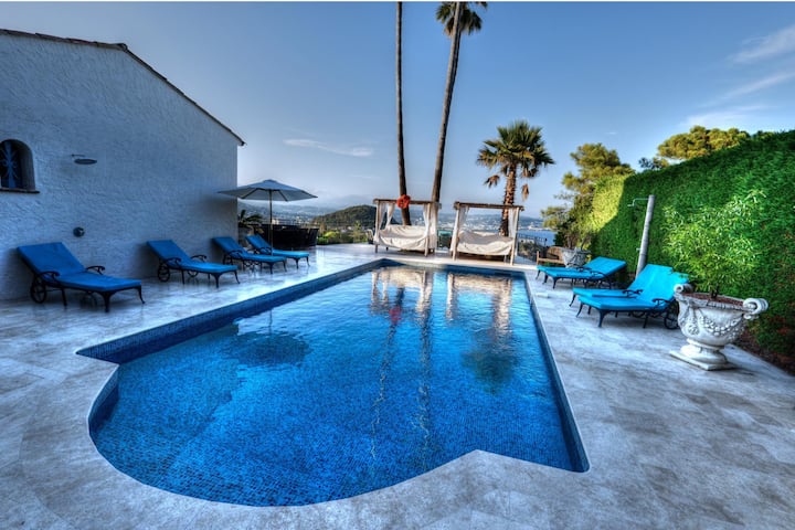 5bed Villa Sleeps 10- Pool, Garden, Hot Tub, Views - Saint-Raphaël