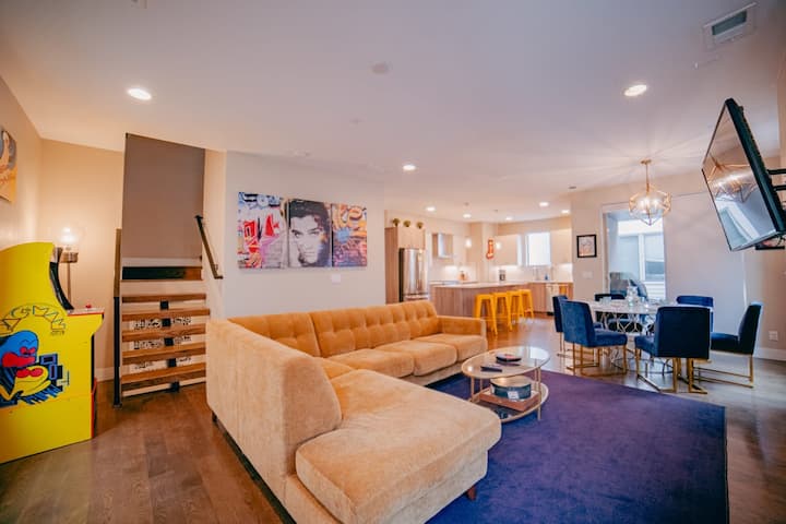 Golden Triangle Townhome At Downtown Denver - Denver, CO