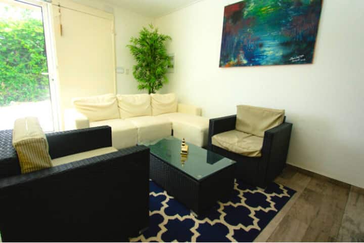 Experience Caribbean: 1br Apt In Westpunt Beach - Curaçao