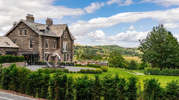 The Big House, 5* Luxury, 7 Bedrooms - Kendal