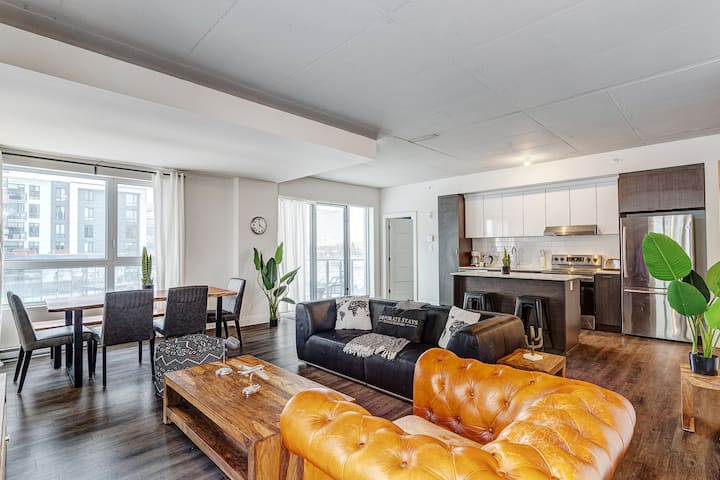 Urban 2br Escape In-suite Laundry And Terrace - Place Bell