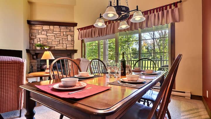 Private Patio W/ Golf Course View | Manoirs 112-06 - Mont-Tremblant