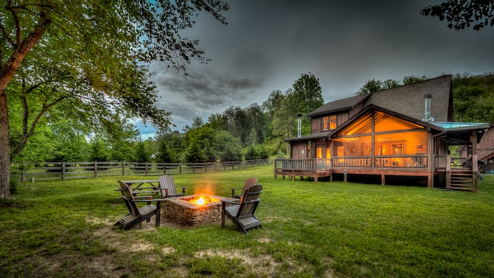 Creekside Cabin- 15 Mins From Downtown Blue Ridge - Mineral Bluff, GA