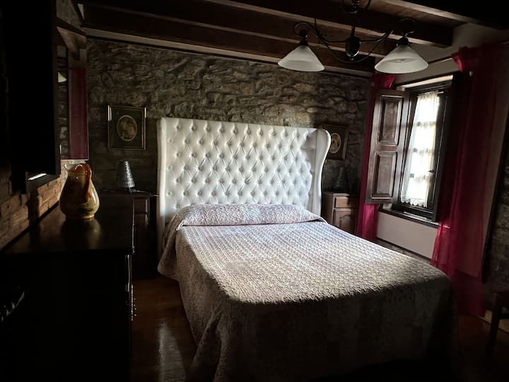 Appartement-salle De Bain Privée Séparée-una Habit - Santillana del Mar