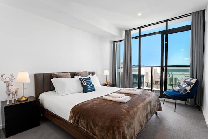Journey To West Franklin/ Free Parking/ Pool/ Gym - Adelaide
