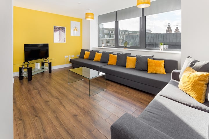 Panoramic Views From 8th Floor – Walk Everywhere! - Liverpool