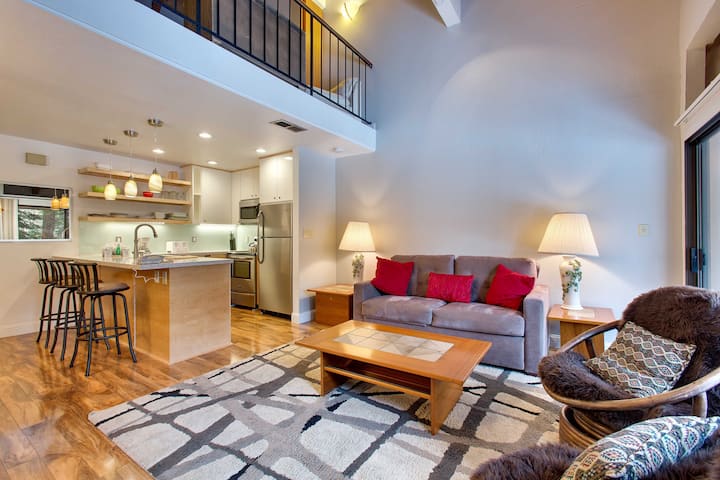 Woodsy Suite - Carnelian Bay