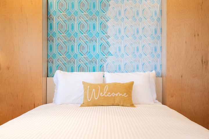 Blissful Beach Haus (6) Ac & Parking - San Diego, CA