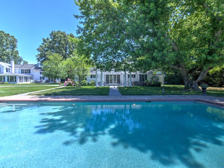 Captain's Cove | An Esvr Property - Maryland