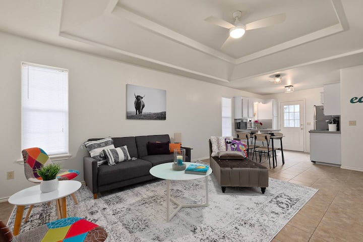 Cozy Apartment In Edinburg, Tx! - Edinburg, TX