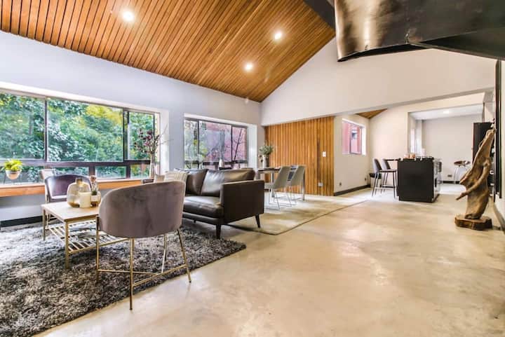 Luxury 2-story Penthouse - Colombia