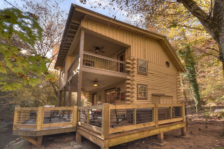 Happy Trout Hideaway -Mineral Bluff, Ga- Hothouse - Blue Ridge Lake, GA