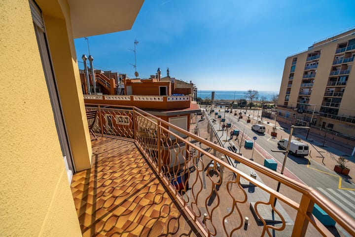 Homeholidaysrentals Elodie - Costa Barcelona - Pineda de Mar