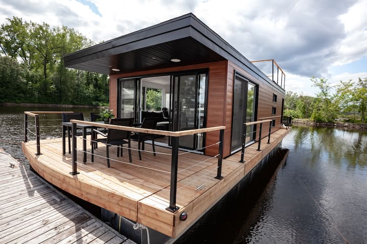 Yacht Club De Trois-rivières 1 - Maison Flottante - Trois-Rivières