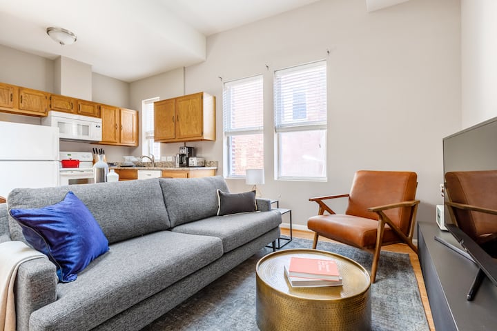 Ample Dupont Circle 1br Nr. U Street, Metro & Glens Mkt, By Blueground - Falls Church, VA