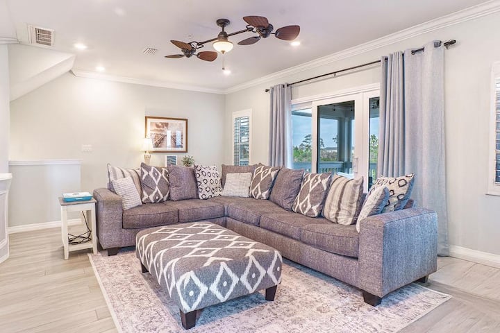 Captain Salty's Rendezvous, Perdido Key - Perdido Key, FL