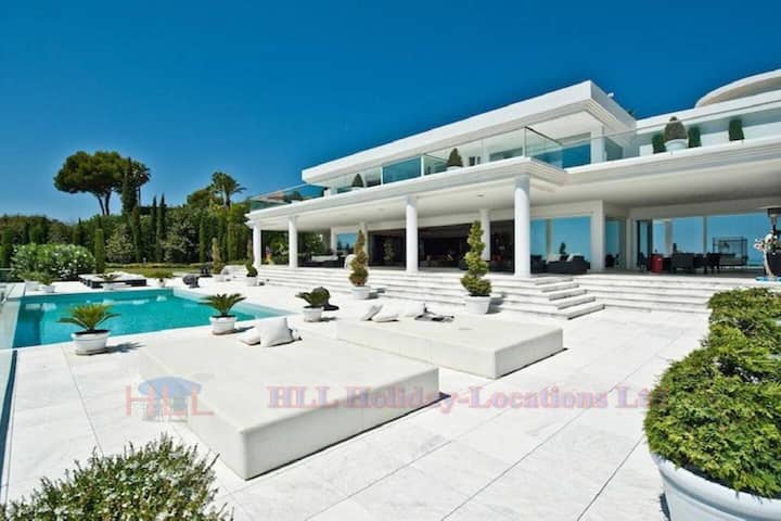 Exceptionally Finest Villa In Sierra Blanca - Marbella