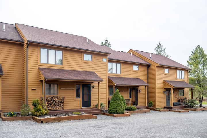 Deerfield Village 134 - Community Pool, Fire Pit & - Canaan Valley, WV