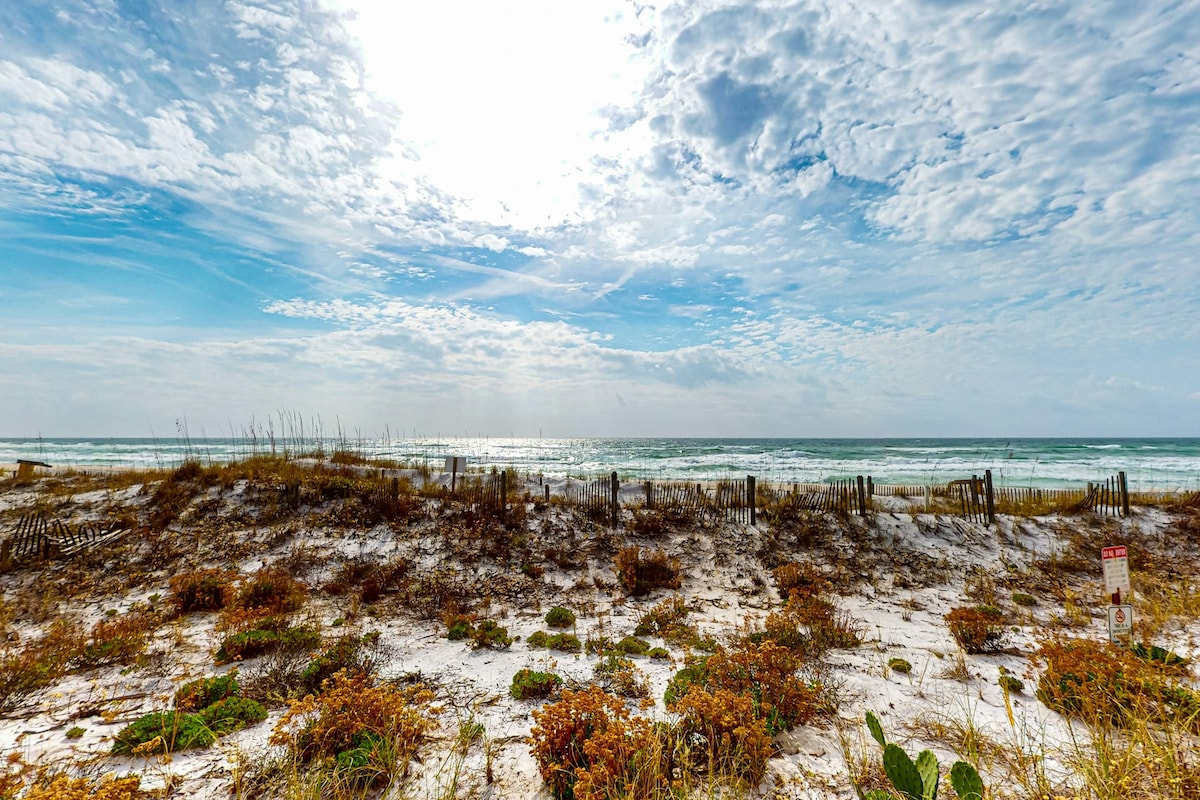 Vue imprenable 1BR en bord de mer 1er étage | Patio - Condos à louer à ...