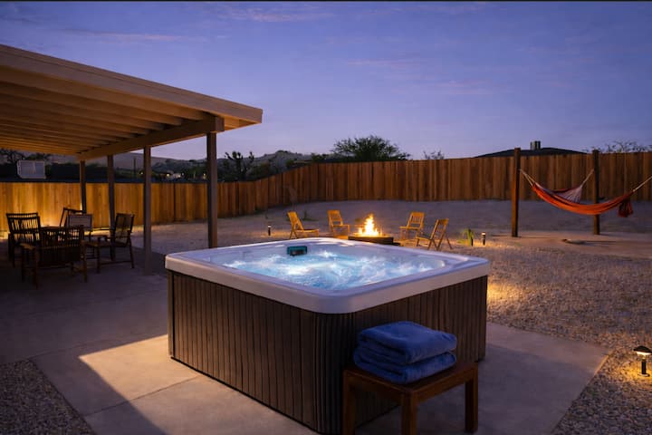 Desert Dreams Retreat | Hot Tub | Near Joshua Tree - Californie