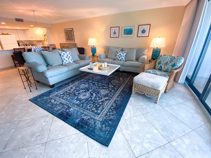 Sanibel Harbour Resort - 336: Beachfront Retreat - Sanibel Beach, Sanibel