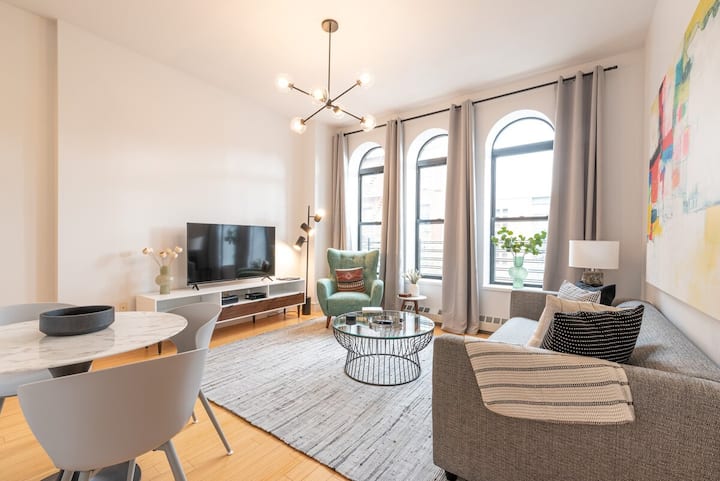 Cypress Court Ii By Rove Travel | 1br Harlem Apt - Manhattan, NY