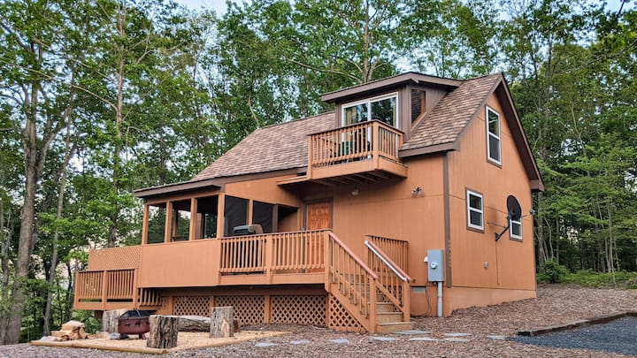 Oak Tree Cabin Near The Shenandoah River - Rileyville, VA