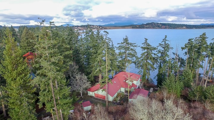 Frente Al Hogar Con Acceso A La Playa! Cerca De La Ciudad! - (Alba Vista) - Friday Harbor, WA