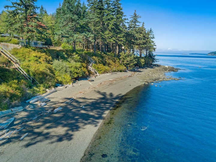 Beach Access! Near Roche Harbor (Lbr) - Orcas Island, WA