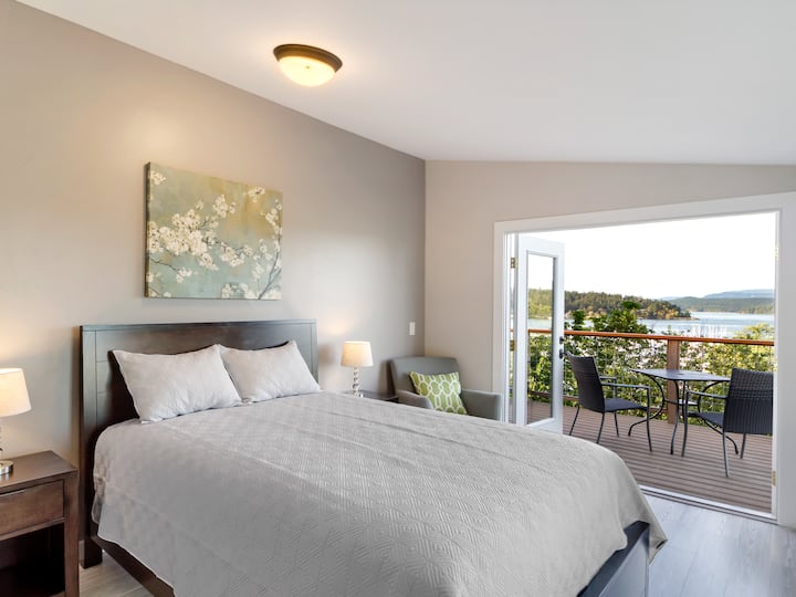 In Town! Cannery Inn-salish - Friday Harbor, WA