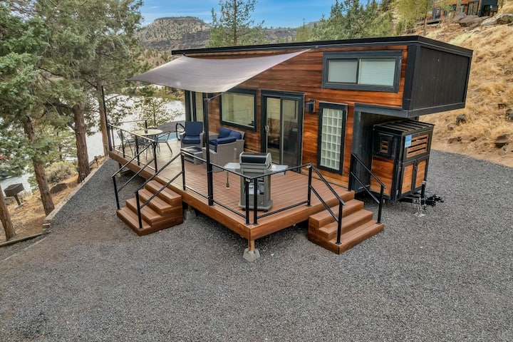Lake Simtustus Resort-b10 Tiny Home - Madras, OR