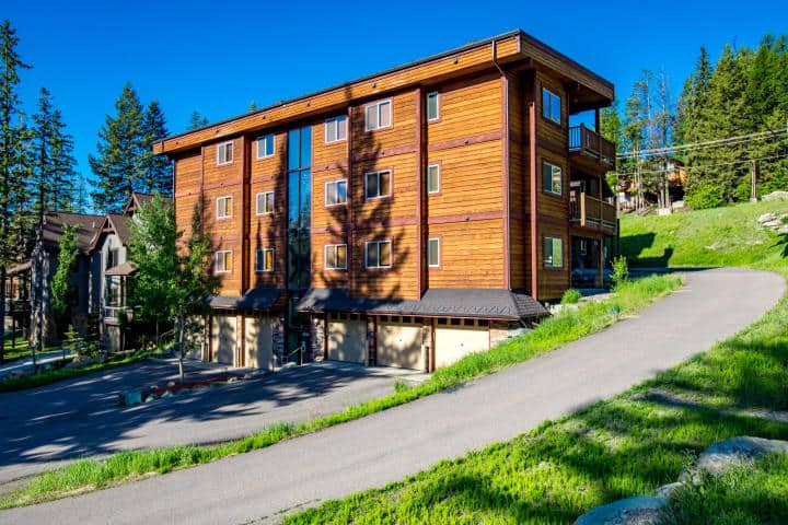 Beautiful Views From This Ski And Summer Condo - Montana