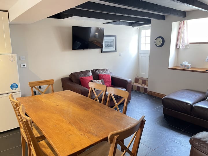 Hollies Cottage - St Ives