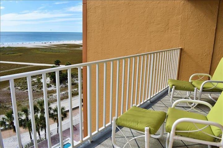 Wake Up To Ocean Views - Treasure Island, FL