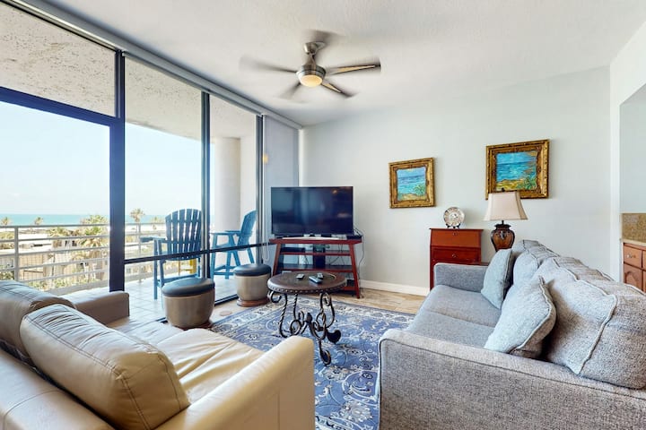 Stylish 2br Oceanfront | Pool | Hot Tub | Tennis - South Padre Island