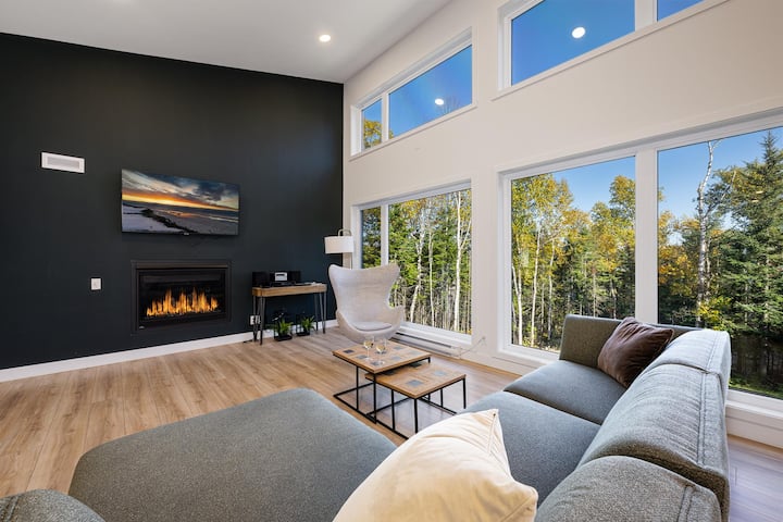 Okanagan 97: Luxe Hivernal Près Des Pentes De Ski - Québec