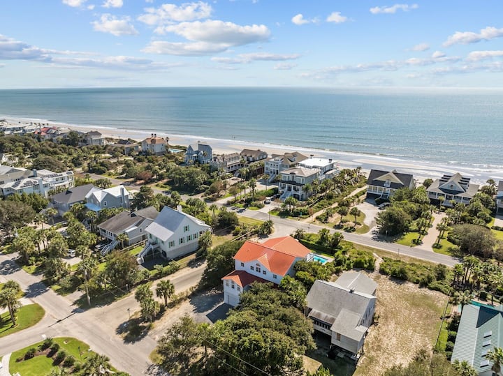 Large Beach Home W/ Ocean Views & Private Pool! - Isle of Palms, SC