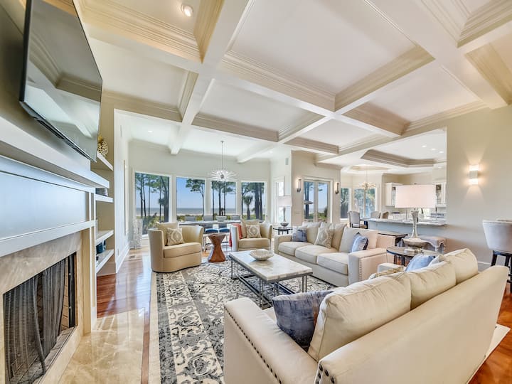 Luxurious Ocean Front Home W/ Rec Room - Bluffton, SC